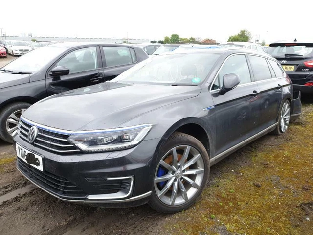 VOLKSWAGEN PASSAT B8 GTE Breaking 2015-2019 Estate AIRBAGS FRONT END ...