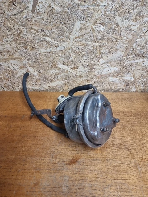 LOCKHEED 3232565C BRAKE Booster Servo Master Cylinder Jaguar? £35.95 ...