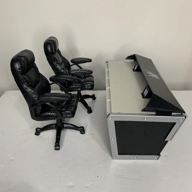 WWE BREAKABLE TABLE Commentator Announcer Mattel+Two Reclinable Chairs ...