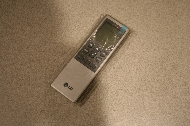 LG PORTABLE AIR Conditioner Remote Control COV30332902 for LP1415GXR ...