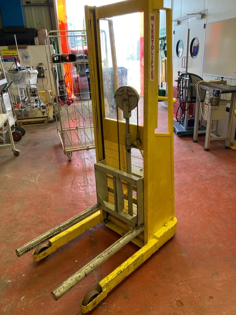 POWELL HYDRAULIC MANUAL Lift Trolley Hydraulic Pump Lifter, SWL 300KG £ ...