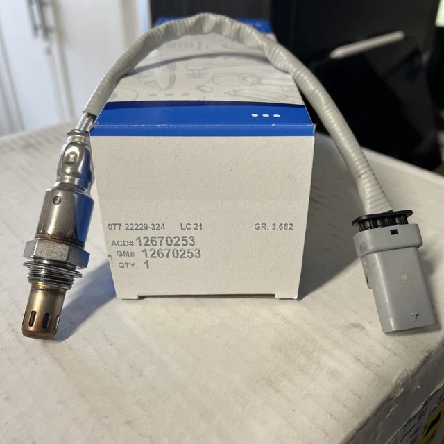 GMC O2 SENSOR 12670253 Genuine GM Parts Oxygen Sensor Gmc O2 Sensor $50 ...