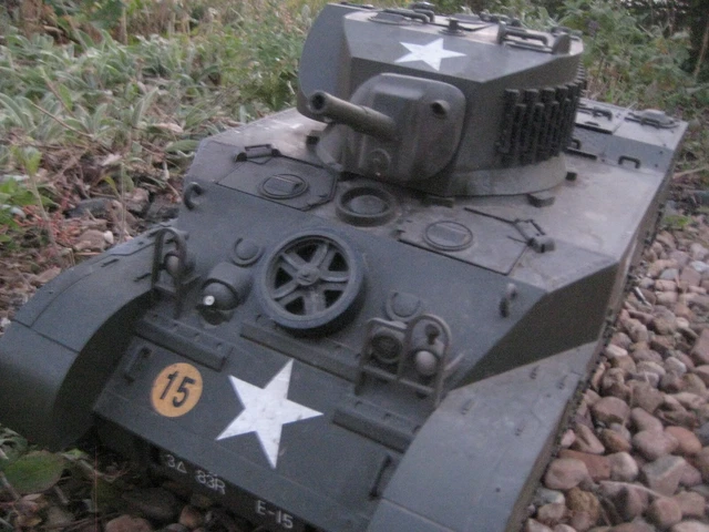 ULTIMATE SOLDIER RC M5 STUART TANK 21st CENTURY TOYS 1:6 SCALE (no ...