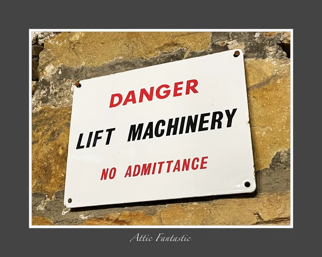 VINTAGE ORIGINAL 1950S Industrial Heavy Enamel Steel Lift Machinery ...