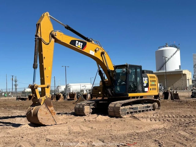 2019 CATERPILLAR 326FL Hydraulic Excavator Trackhoe A/C Cab Bucket CAT ...