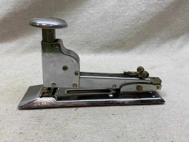 VINTAGE PILOT STAPLER Model No. 102 by Ace Fastener Corp. Chicago IL ...