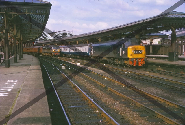 RAILWAY LOCOMOTIVE 35MM Slide – Class 46 D173 & Class 47 D1100 At York ...