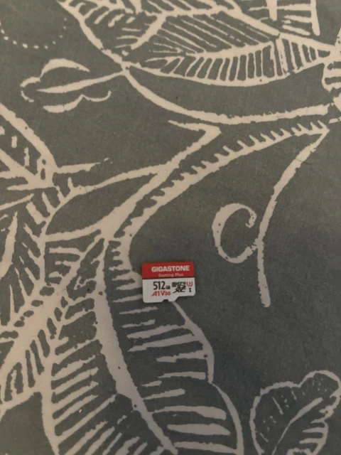 VALVE STEAM DECK 256GB LCD with 512GB Gigastone SD card £338.20 ...