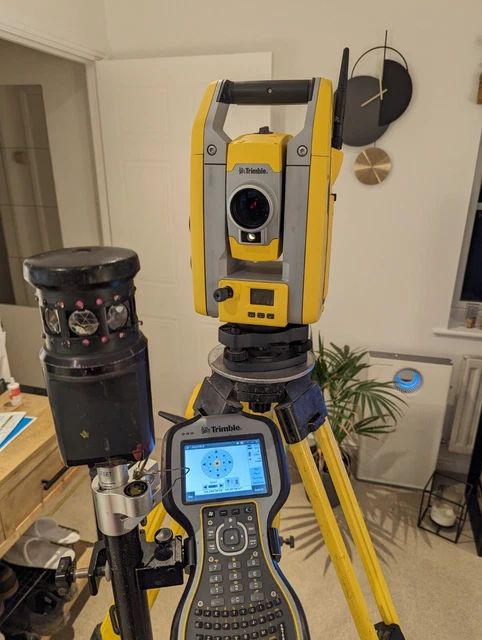 TRIMBLE S5 ROBOTIC Total Station Full Kit £4,000.00 - PicClick UK