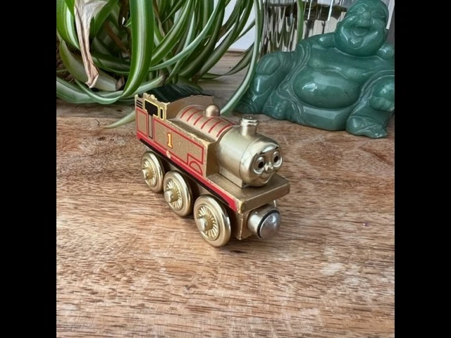 THOMAS THE TANK Engine Limited 60th Edition Anniversary Gold Thomas ...