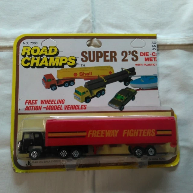 ROAD CHAMPS SUPER 2's Die Cast Metal Freeway Fighters Truck EUR 16,79 ...
