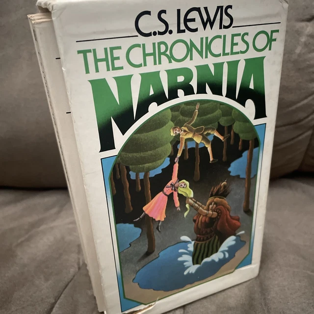 CHRONICLES OF NARNIA Box Set CS Lewis 1970s Paperback Books Missing 1 ...