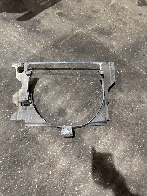 LAND ROVER DEFENDER Td5 Radiator Surround £50.00 - PicClick UK