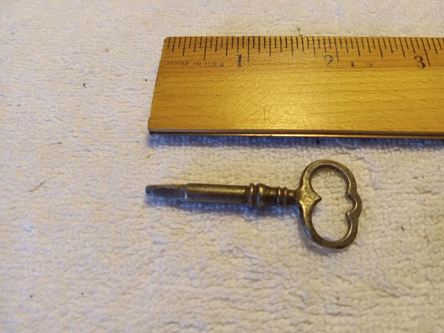 VINTAGE SINGER TREADLE SEWING MACHINE SKELETON KEY WITH 4 SIDES. Fits ...
