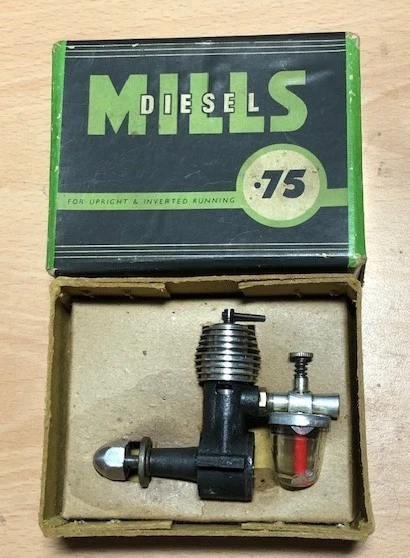 VINTAGE MILLS .75 Series 2 Model Diesel Engine no:51611 runs happily £ ...
