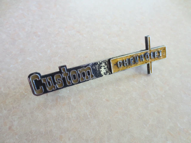 ORIGINAL CHEVROLET CUSTOM truck dash badge / emblem - Chevy - EUR 29,10 ...