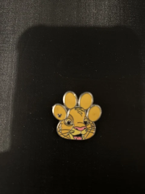 DISNEY THE LION King Timon Paw Print Hidden Mickey Pin £1.00 - PicClick UK