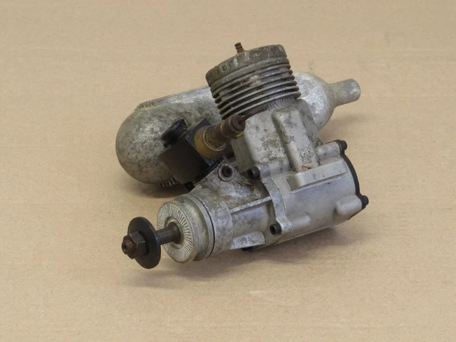 IRVINE 40 R/C Model Airplane Engine Needs Cleaning And Service £10.50 ...