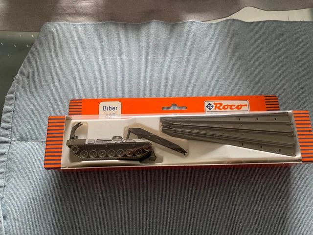 1:87 ROCO MINITANKS 427 Biber Brückenlegepanzer Bundeswehr Neu in OVP ...