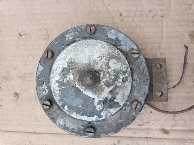 BRITISH ARMY ARMOURED Vehicle Tank Afv 432 Cvrt 24 Volt Horn Vintage ...