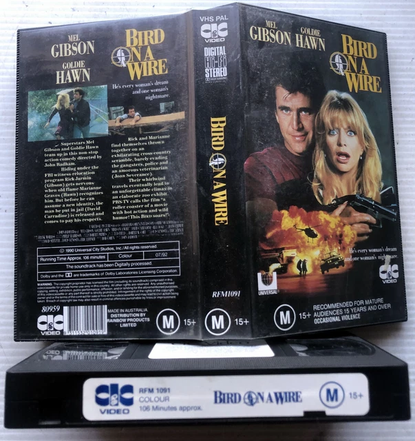BIRD ON A Wire (VHS Cassette Tape, 1990) £13.63 - PicClick UK