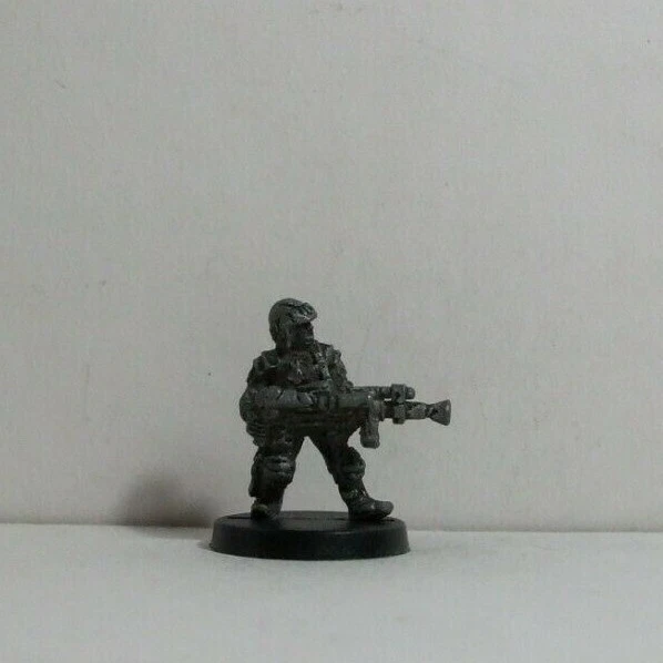 CITADEL / IPC 40K métal Judge Dredd 'Riot Judge with Stum Gun' 1985 OOP ...