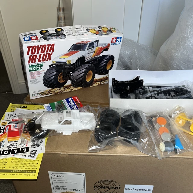 TAMIYA 1:32 WILD MINI 4WD No.9 TOYOTA HI-LUX MONSTER RACER Jr ITEM ...