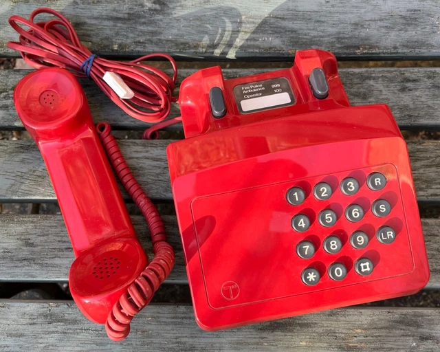 VINTAGE RETRO RED BT TRIBUNE telephone, British Telecom, push button ...