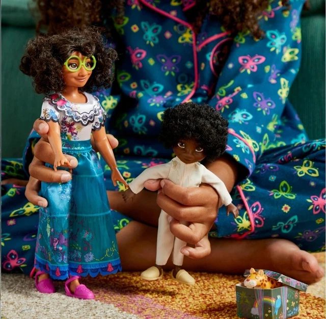 Disney Encanto Mirabel And Antonio Ceremony Set Play Doll Set £3000 Picclick Uk