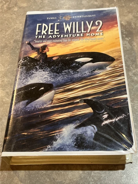 FREE WILLY 2: The Adventure Home VHS 1995 Clamshell ***TESTED*** £2.84 ...