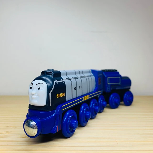 RACING VINNIE - Thomas the Tank Engine & Friends Wooden Railway Magnet ...