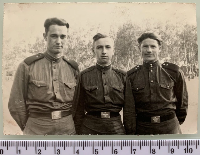 1950S HANDSOME SOLDIERS AK-47 Kalashnikov Rifle Military Men USSR ...