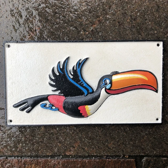 GUINNESS FLYING TOUCAN Cast Iron Sign £18.99 - PicClick UK
