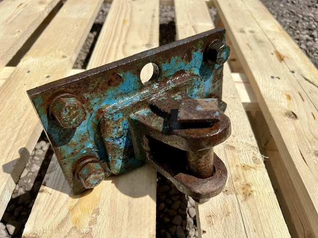 FORDSON MAJOR / Super Major Tractor Front Drawbar Hitch £75.00 ...