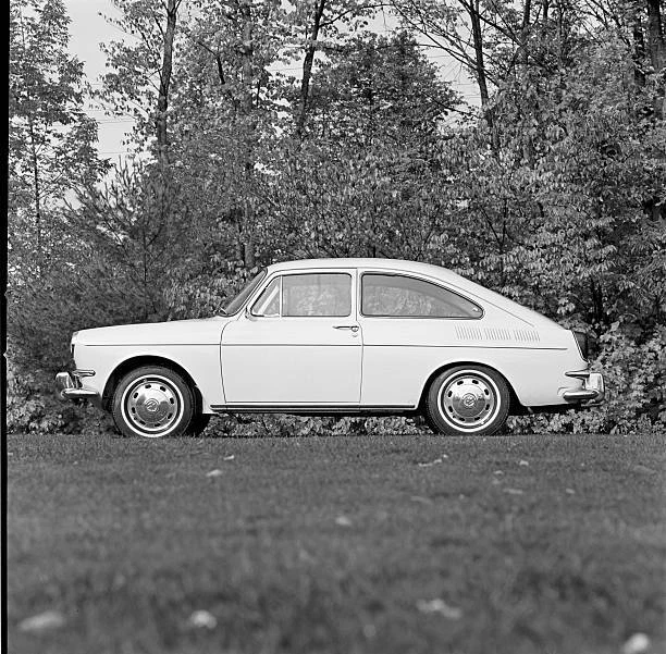 1966 VOLKWAGEN 1600 Type 3 Fastback Road Test 2 Motor Racing Old Photo ...