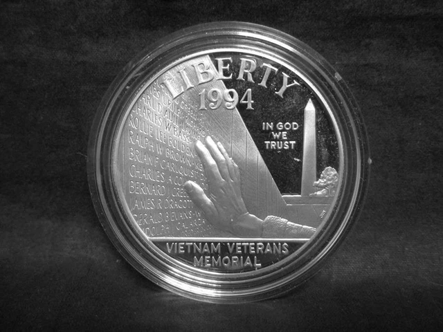 1994 &VIETNAM VETERANS Memorial" VZ MW9048 Silver Coin - US$1 Dollar ...