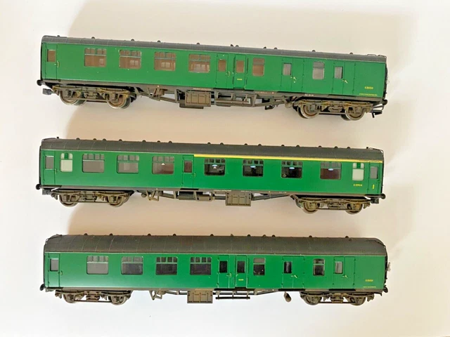 RAKE OF 3 X Bachmann Mk1 Coaches Br Green Weathered £47.52 - PicClick UK