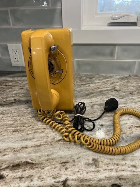 VINTAGE STROMBERG CARLSON Model 554 Classic Harvest Gold Rotary Dial ...