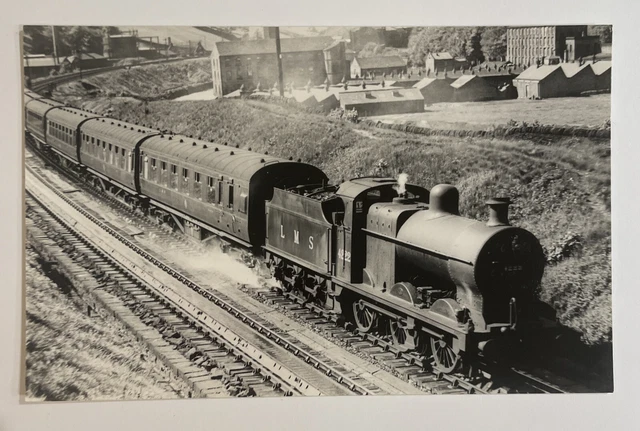 LMS RAILWAY LOCOMOTIVE Photograph - 4222 Luddenfoot Halifax E85 £2.99 ...