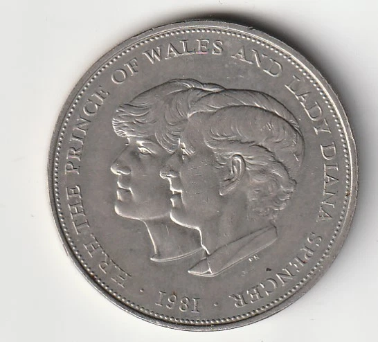 1981 PRINCE CHARLES and Lady Diana Spencer Wedding Commemorative Coin £ ...