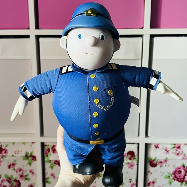 VINTAGE NODDY PC Plod Plush 12” Soft Toy Policeman Doll Plastic Face In ...