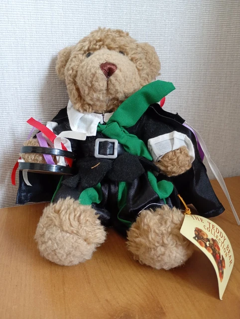 COLLECTABLE MICHAEL THE MINSTREL from THE TEDDY BEAR COLLECTION with ...