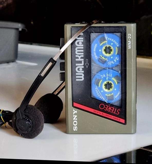 RARE GREY SONY Walkman WM-22 Cassette Player fully Working Collectable ...