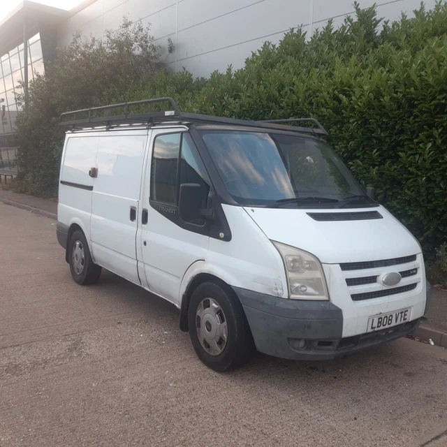 2008 FORD TRANSIT 2.2 litre diesel engine with new towbar and roof rack ...
