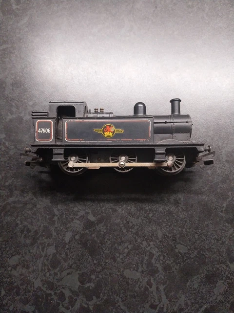 TRIANG HORNBY R52 Jinty Tank Locomotive 47606.00 Guage. Untested £10.00 ...