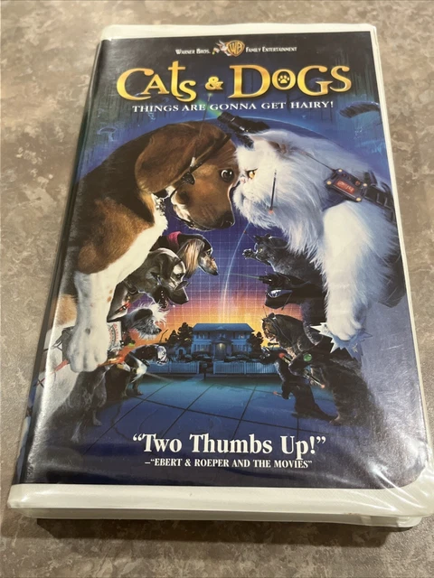 CATS & DOGS (VHS, 2001, Clamshell) ***TESTED*** £2.77 - PicClick UK