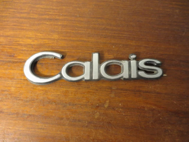 ORIGINAL HOLDEN CALAIS car plastic badge / emblem - ---- $30.00 ...