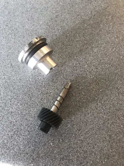 ROVER SD1 V8 lt77 gearbox Black cable speedo drive Mgb V8 Tr8 Tvr Hot ...