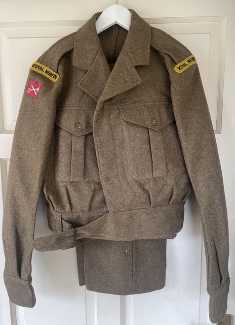 WW2/POST WAR ROYAL Norfolk Regiment Uniform. Pattern 49. Shoulder Title ...