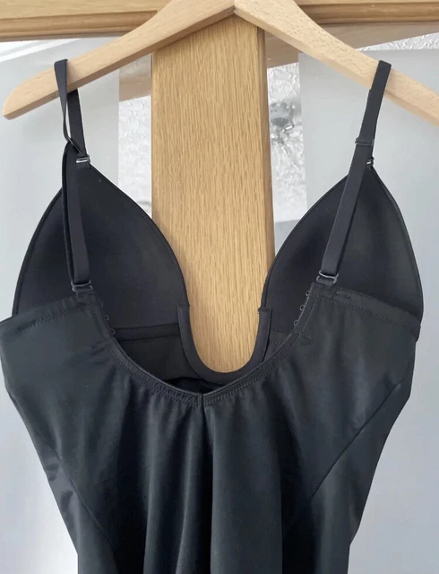 SPANX SUIT YOUR Fancy Plunge Low-Back Thong Multiway Bodysuit size ...